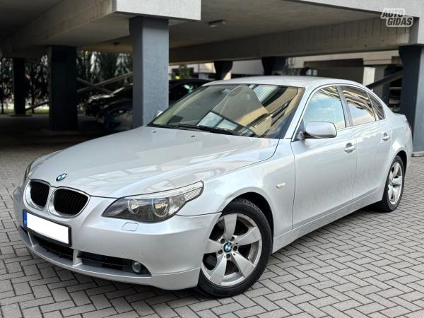 Pelēks BMW 525 2004 Kauņa, ar dzinēja tilpumu 2.50 L un nobraukumu 350 tūkst. km par 2750 €, foto 1 vietnē AUTOMOTO.COM.LV