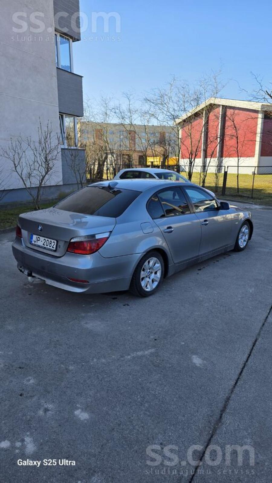 Grey BMW 525 2004 in Riga, with an engine capacity of 2.50 L and mileage of 356 thousand km for 1900 €, photo 3 on AUTOMOTO.COM.LV