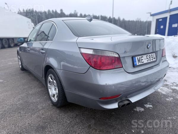 Pelēks BMW 525 2004 Rīga, ar dzinēja tilpumu 2.50 L un nobraukumu 0 tūkst. km par 1999 €, foto 4 vietnē AUTOMOTO.COM.LV
