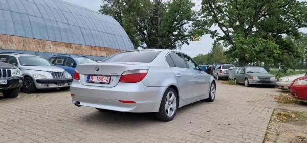 Pelēks BMW 525 2004 Valmiera, ar dzinēja tilpumu 2.50 L un nobraukumu 338 tūkst. km par 3100 €, foto 3 vietnē AUTOMOTO.COM.LV