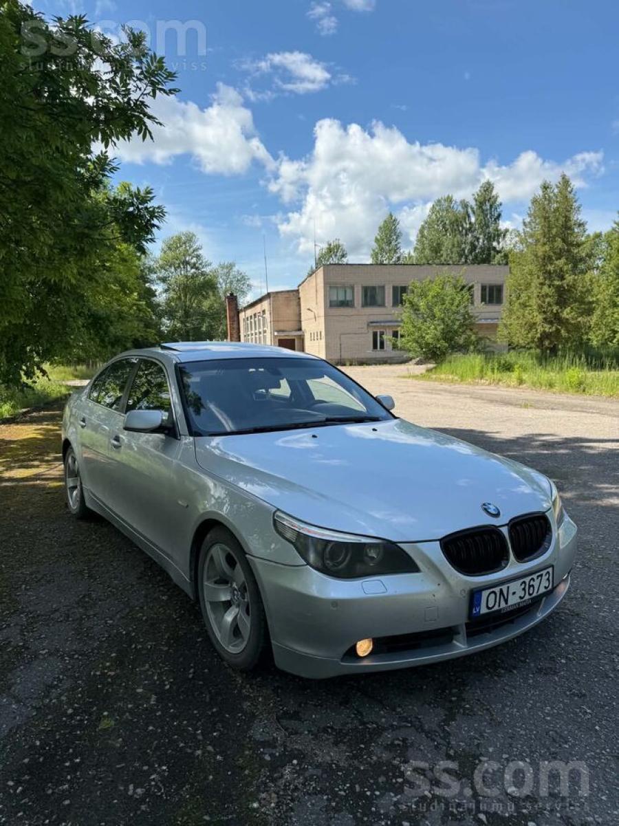 Pelēks BMW 525 2004 Rēzekne, ar dzinēja tilpumu 2.50 L un nobraukumu 401 tūkst. km par 2850 €, foto 3 vietnē AUTOMOTO.COM.LV