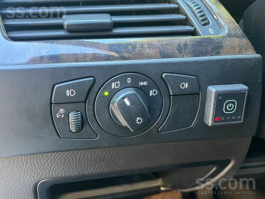 Pelēks BMW 525 2004 Rīga, ar dzinēja tilpumu 2.50 L un nobraukumu 0 tūkst. km par 3799 €, foto 14 vietnē AUTOMOTO.COM.LV