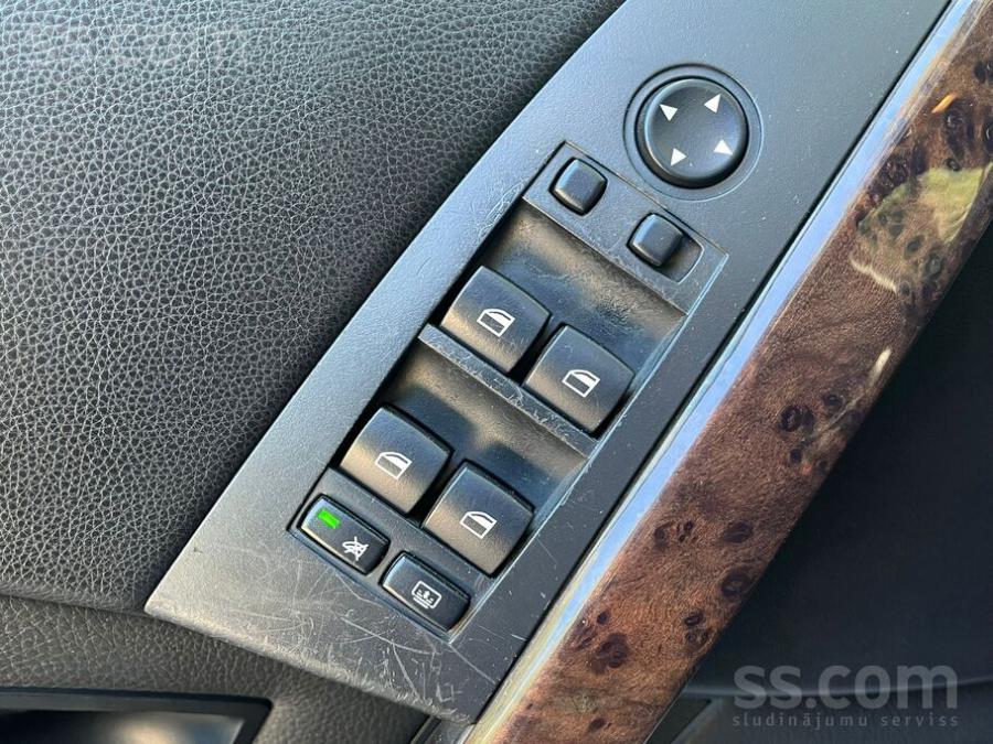 Pelēks BMW 525 2004 Rīga, ar dzinēja tilpumu 2.50 L un nobraukumu 0 tūkst. km par 3799 €, foto 15 vietnē AUTOMOTO.COM.LV