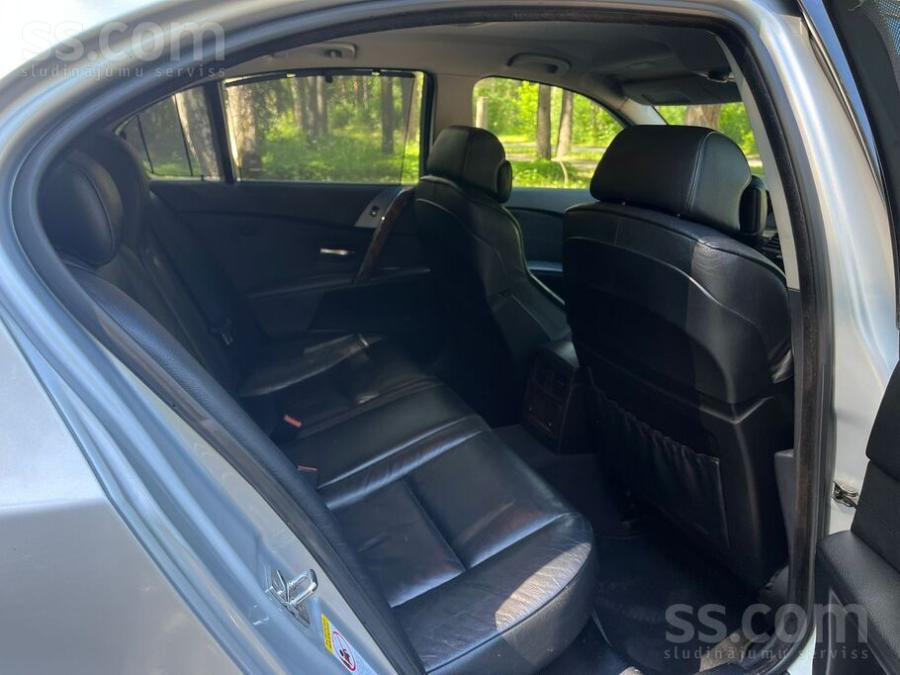 Pelēks BMW 525 2004 Rīga, ar dzinēja tilpumu 2.50 L un nobraukumu 0 tūkst. km par 3799 €, foto 21 vietnē AUTOMOTO.COM.LV