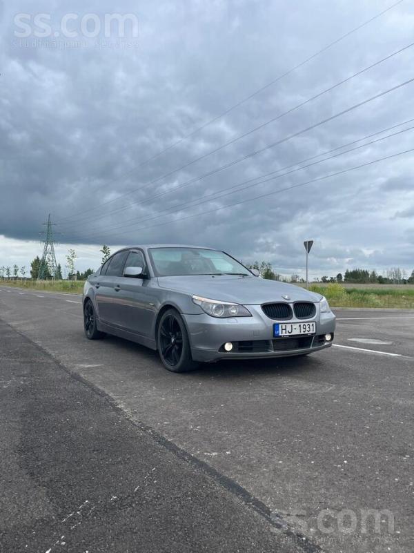Grey BMW 525 2004 in Liepaja, with an engine capacity of 2.50 L and mileage of 495 thousand km for 2300 €, photo 3 on AUTOMOTO.COM.LV