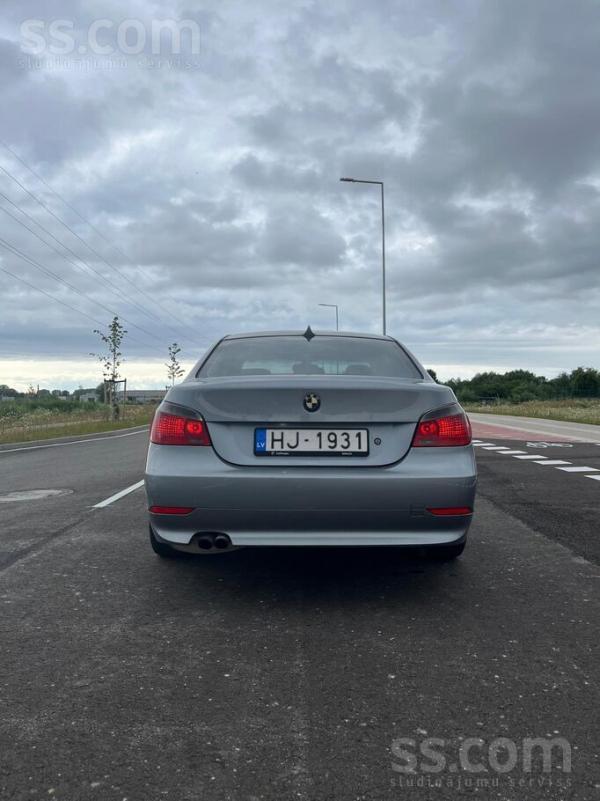Grey BMW 525 2004 in Liepaja, with an engine capacity of 2.50 L and mileage of 495 thousand km for 2300 €, photo 5 on AUTOMOTO.COM.LV