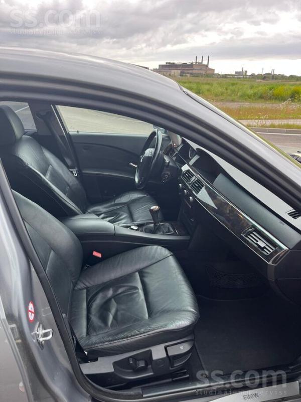 Grey BMW 525 2004 in Liepaja, with an engine capacity of 2.50 L and mileage of 495 thousand km for 2300 €, photo 10 on AUTOMOTO.COM.LV