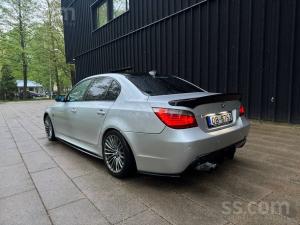 Pelēks BMW 525 2004 Rīga, ar dzinēja tilpumu 2.50 L un nobraukumu 446 tūkst. km par 5500 €, foto 3 vietnē AUTOMOTO.COM.LV