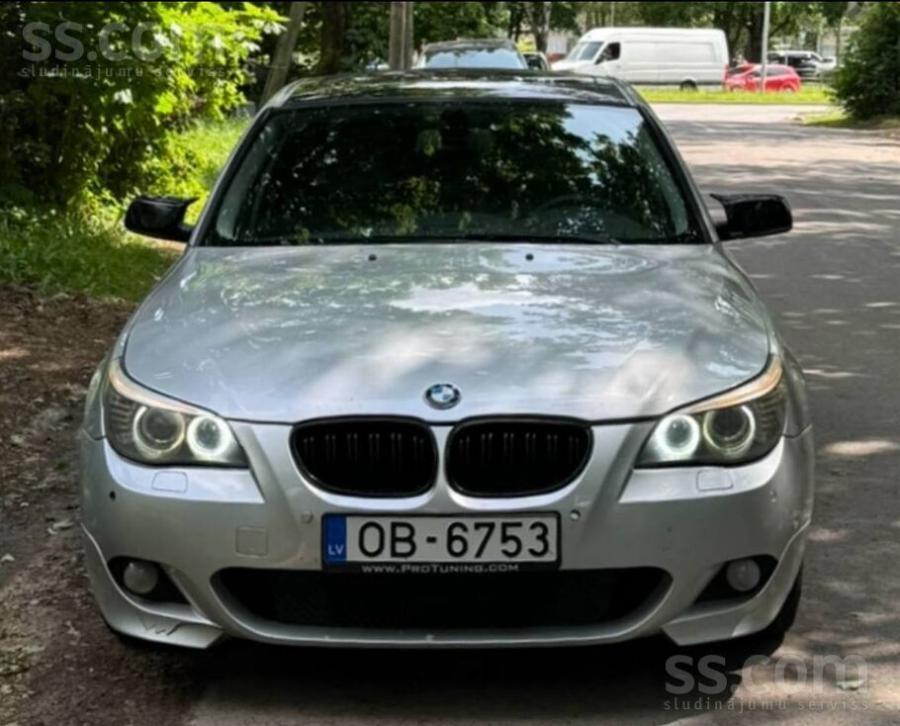 Pelēks BMW 525 2004 Rīga, ar dzinēja tilpumu 2.50 L un nobraukumu 446 tūkst. km par 5500 €, foto 14 vietnē AUTOMOTO.COM.LV