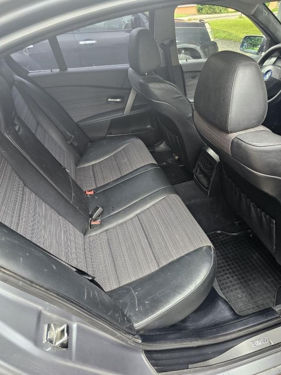 Pelēks BMW 525 2004 Kohtla-Jerve, ar dzinēja tilpumu 0.00 L un nobraukumu 381 tūkst. km par 2800 €, foto 13 vietnē AUTOMOTO.COM.LV