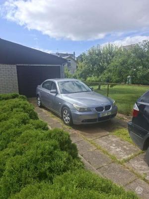 Pelēks BMW 525 2004 Kauņa, ar dzinēja tilpumu 2.50 L un nobraukumu 285 tūkst. km par 3000 €, foto  vietnē AUTOMOTO.COM.LV