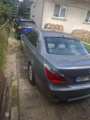 Pelēks BMW 525 2004 Kauņa, ar dzinēja tilpumu 2.50 L un nobraukumu 285 tūkst. km par 3000 €, foto 5 vietnē AUTOMOTO.COM.LV