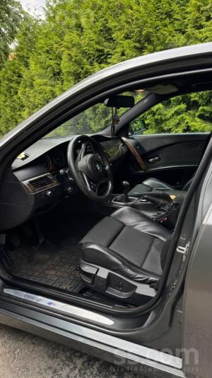Pelēks BMW 525 2004 Rīga, ar dzinēja tilpumu 2.50 L un nobraukumu 554 tūkst. km par 2600 €, foto 1 vietnē AUTOMOTO.COM.LV