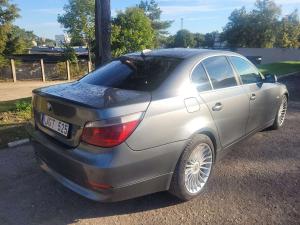 Grey BMW 525 2004 in Druskininkai, with an engine capacity of 0.00 L and mileage of 490 thousand km for 2500 €, photo 5 on AUTOMOTO.COM.LV