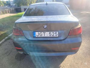 Grey BMW 525 2004 in Druskininkai, with an engine capacity of 0.00 L and mileage of 490 thousand km for 2500 €, photo 6 on AUTOMOTO.COM.LV