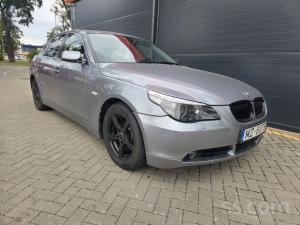 Grey BMW 525 2004 in Riga, with an engine capacity of 2.50 L and mileage of 0 thousand km for 2500 €, photo 3 on AUTOMOTO.COM.LV