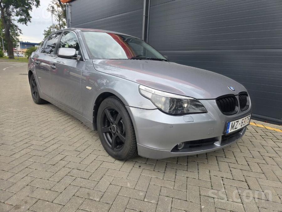 Grey BMW 525 2004 in Riga, with an engine capacity of 2.50 L and mileage of 0 thousand km for 2500 €, photo 3 on AUTOMOTO.COM.LV