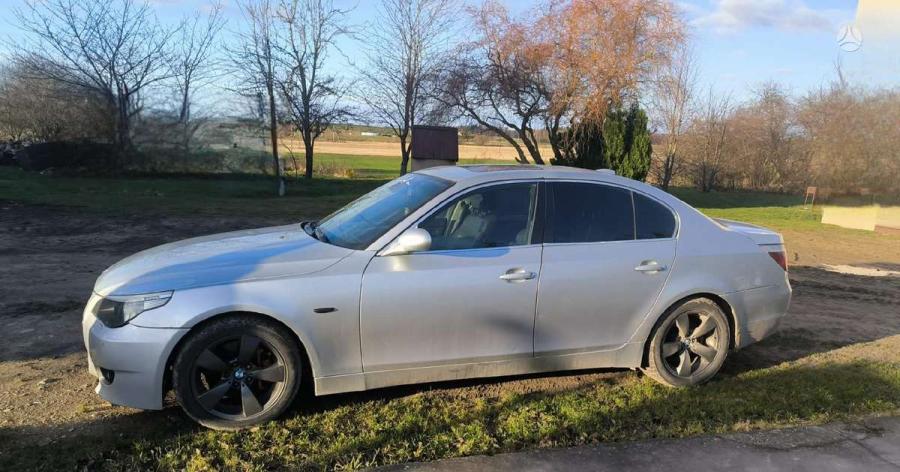 Pelēks BMW 525 2005 Kretinga, ar dzinēja tilpumu 0.00 L un nobraukumu 340 tūkst. km par 1400 €, foto 1 vietnē AUTOMOTO.COM.LV