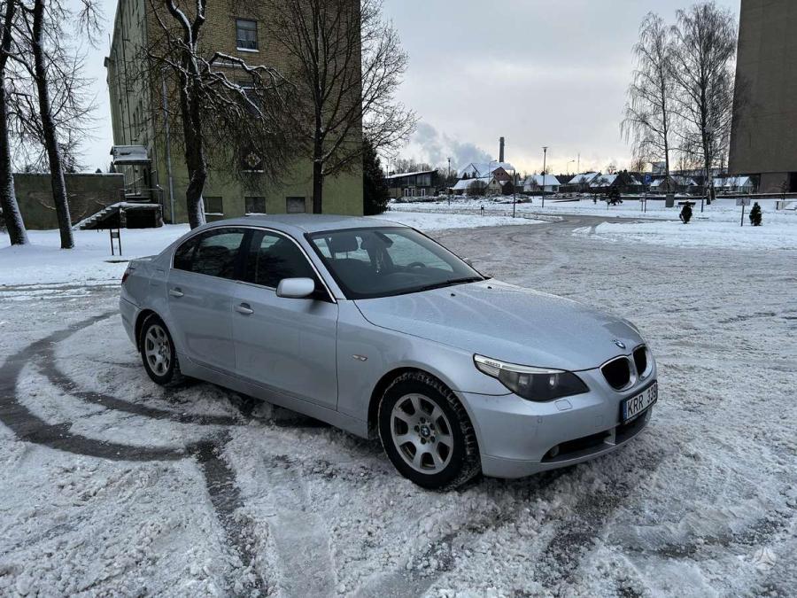 Pelēks BMW 525 2005 Rokiškis, ar dzinēja tilpumu 2.50 L un nobraukumu 410 tūkst. km par 2300 €, foto 5 vietnē AUTOMOTO.COM.LV