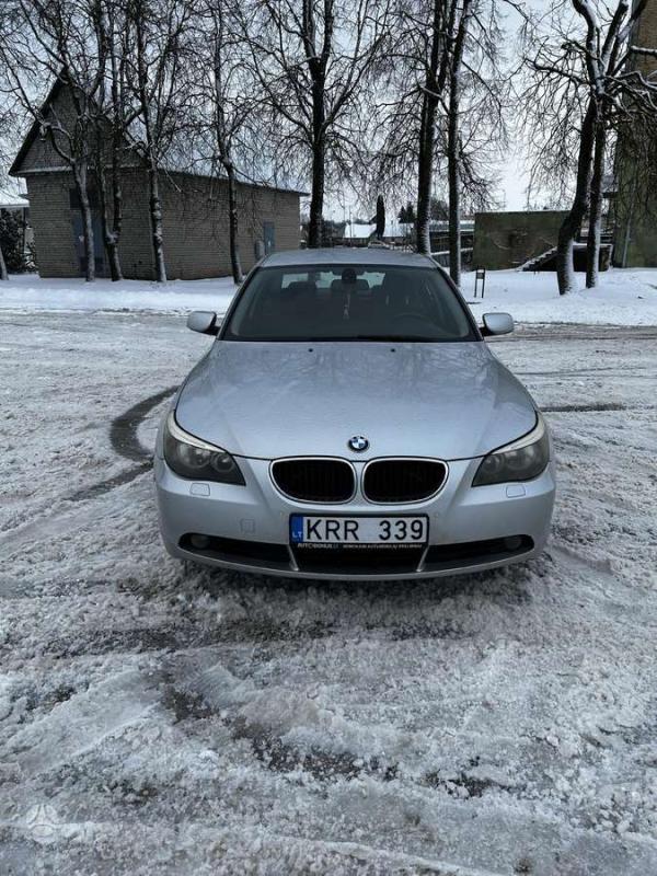 Grey BMW 525 2005 in Rokiskis, with an engine capacity of 2.50 L and mileage of 410 thousand km for 2300 €, photo 6 on AUTOMOTO.COM.LV