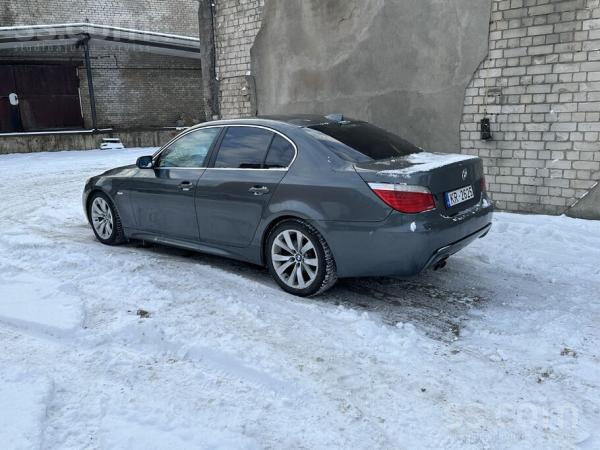Grey BMW 525 2005 in Jelgava, with an engine capacity of 2.50 L and mileage of 278 thousand km for 4500 €, photo 3 on AUTOMOTO.COM.LV