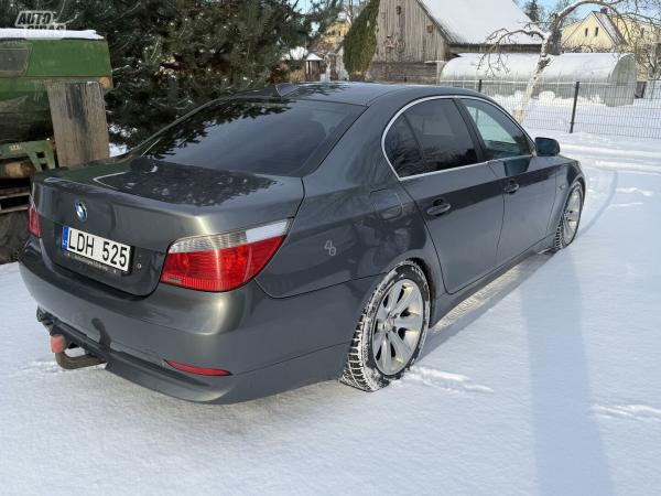 Grey BMW 525 2005 in Siauliai, with an engine capacity of 2.50 L and mileage of 563 thousand km for 2300 €, photo 3 on AUTOMOTO.COM.LV