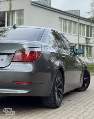 Pelēks BMW 525 2005 Kauņa, ar dzinēja tilpumu 2.50 L un nobraukumu 222 tūkst. km par 1900 €, foto 8 vietnē AUTOMOTO.COM.LV