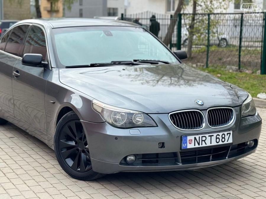 Pelēks BMW 525 2005 Kauņa, ar dzinēja tilpumu 2.50 L un nobraukumu 222 tūkst. km par 1900 €, foto 10 vietnē AUTOMOTO.COM.LV