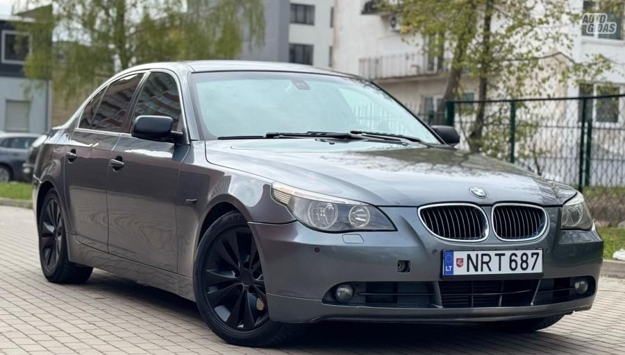 Pelēks BMW 525 2005 Kauņa, ar dzinēja tilpumu 2.50 L un nobraukumu 222 tūkst. km par 1900 €, foto 14 vietnē AUTOMOTO.COM.LV