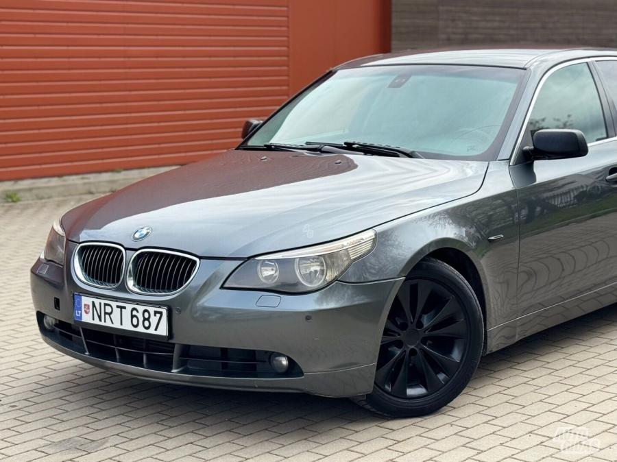 Pelēks BMW 525 2005 Kauņa, ar dzinēja tilpumu 2.50 L un nobraukumu 222 tūkst. km par 1900 €, foto 15 vietnē AUTOMOTO.COM.LV
