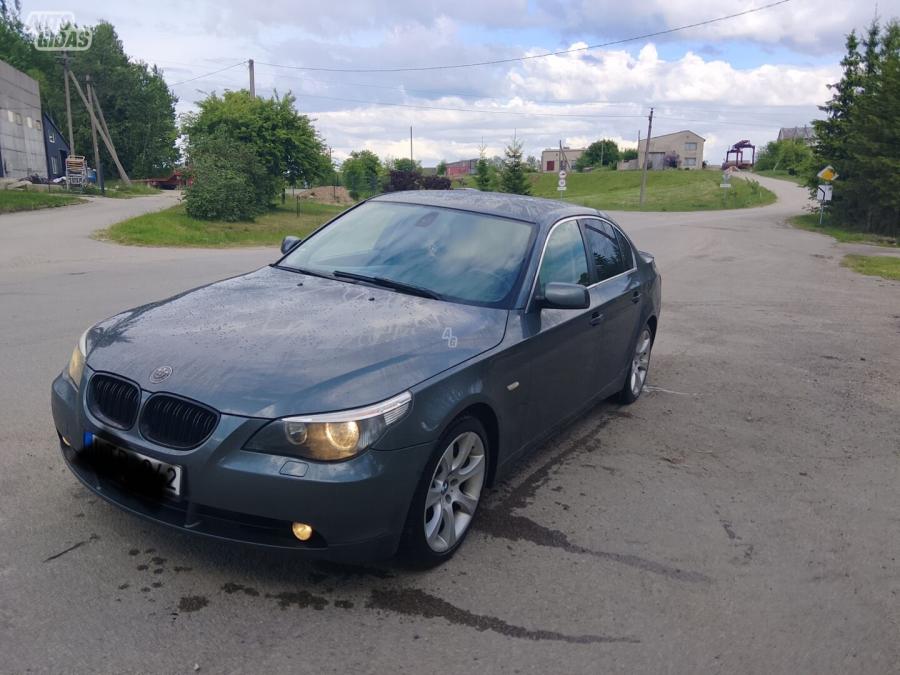 Grey BMW 525 2005 in Silale, with an engine capacity of 2.50 L and mileage of 370 thousand km for 3300 €, photo 9 on AUTOMOTO.COM.LV