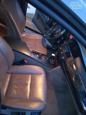 Grey BMW 525 2005 in Silale, with an engine capacity of 2.50 L and mileage of 370 thousand km for 3300 €, photo 12 on AUTOMOTO.COM.LV