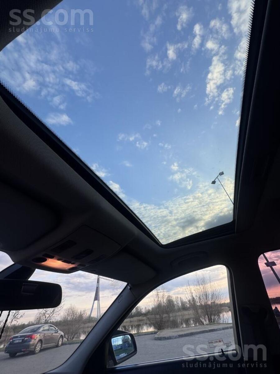 Pelēks BMW 525 2005 Rīga, ar dzinēja tilpumu 2.50 L un nobraukumu 283 tūkst. km par 4800 €, foto 14 vietnē AUTOMOTO.COM.LV