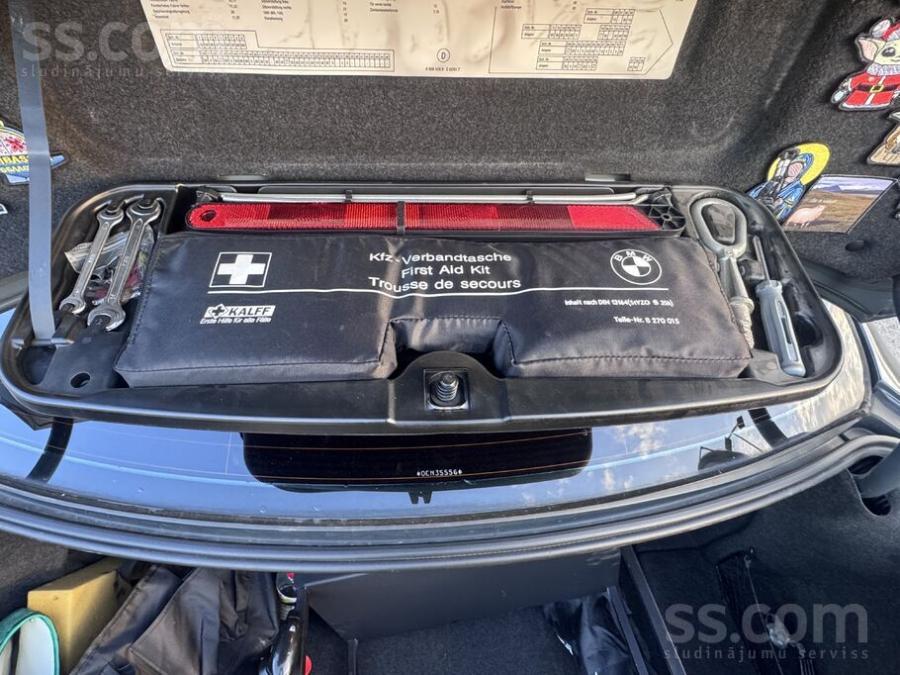 Pelēks BMW 525 2005 Rīga, ar dzinēja tilpumu 2.50 L un nobraukumu 283 tūkst. km par 4800 €, foto 16 vietnē AUTOMOTO.COM.LV