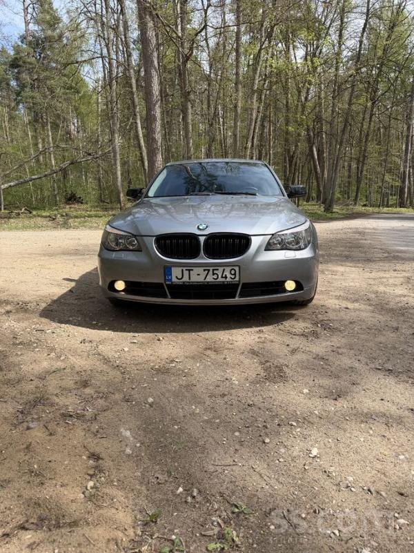 Серый БМВ 525 2005 в Добеле, объемом двигателя 2.50 л и пробегом 354 тыс. км за 2600 €, фото 1 на AUTOMOTO.COM.LV