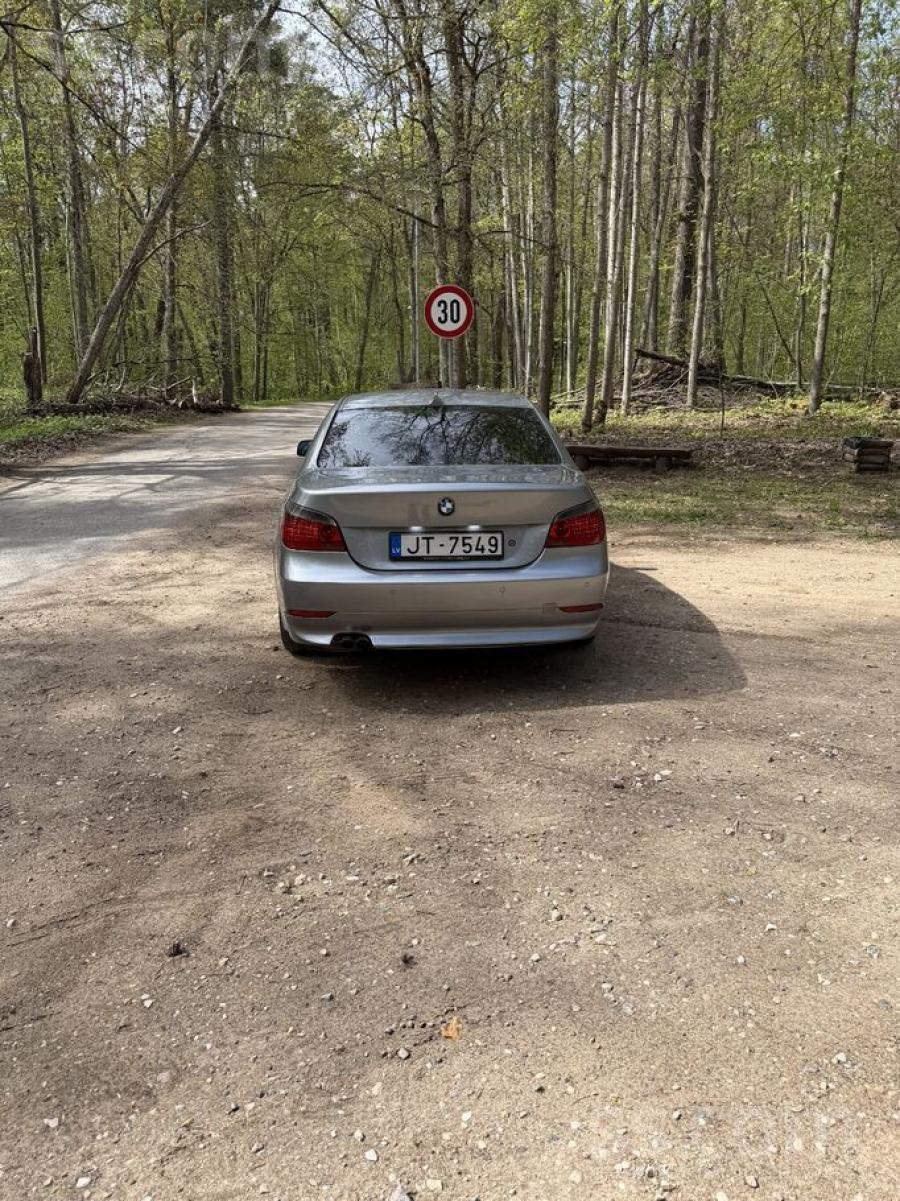 Серый БМВ 525 2005 в Добеле, объемом двигателя 2.50 л и пробегом 354 тыс. км за 2600 €, фото 6 на AUTOMOTO.COM.LV