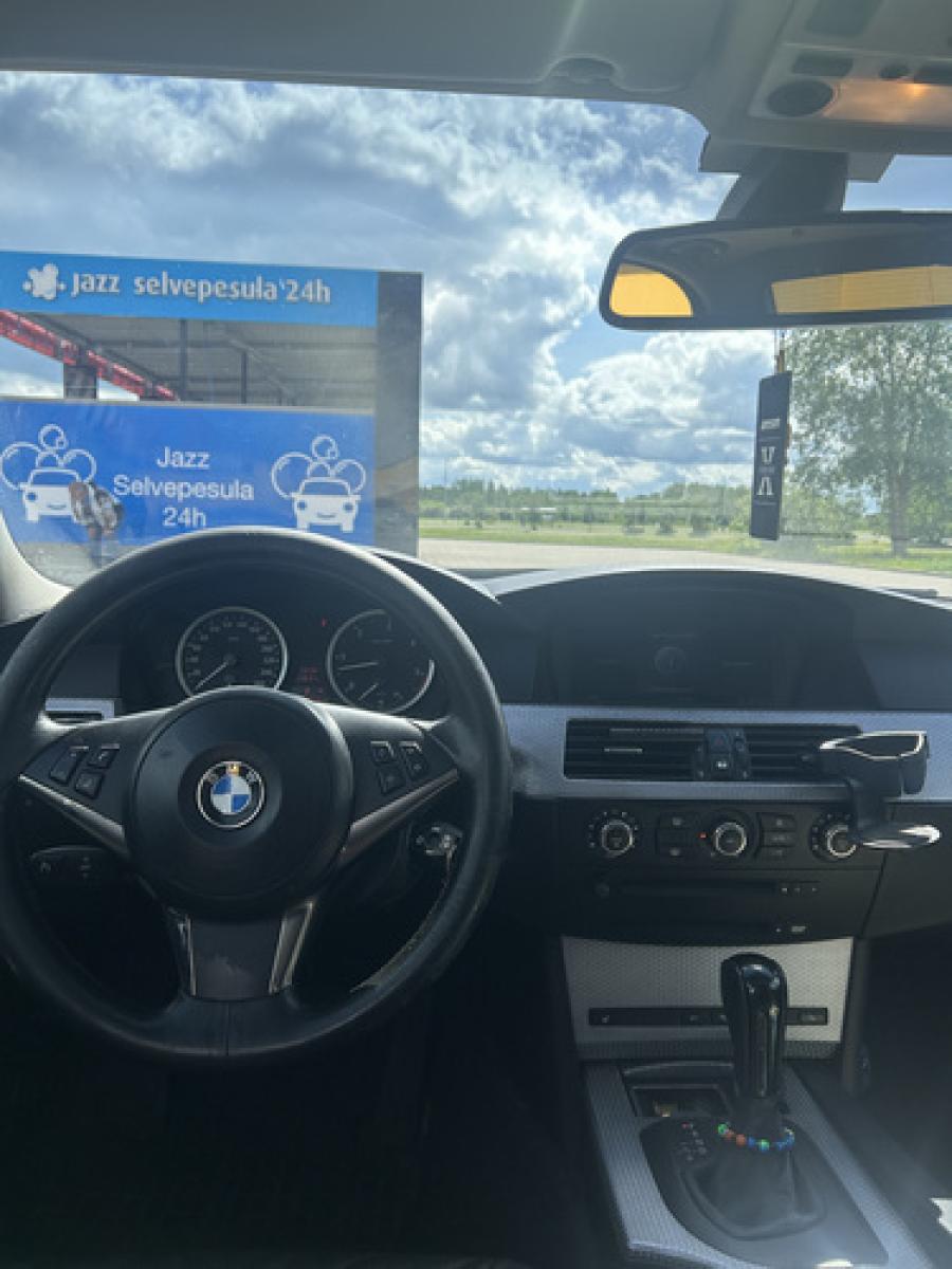 Серый БМВ 525 2005 в Силламяэ, объемом двигателя 2.50 л и пробегом 442 тыс. км за 2300 €, фото 7 на AUTOMOTO.COM.LV