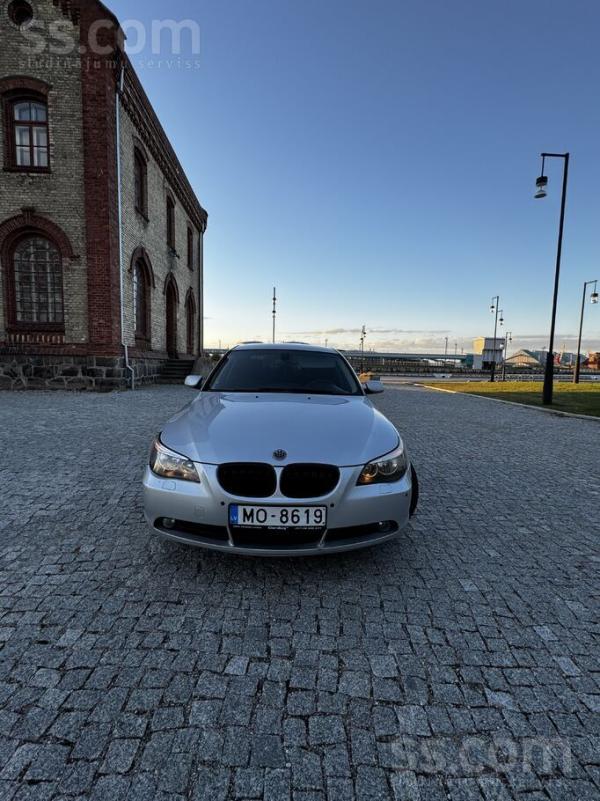 Pelēks BMW 525 2005 Ventspils, ar dzinēja tilpumu 2.50 L un nobraukumu 406 tūkst. km par 3000 €, foto 3 vietnē AUTOMOTO.COM.LV