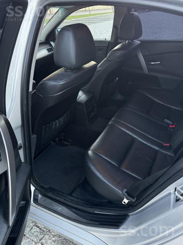 Pelēks BMW 525 2005 Ventspils, ar dzinēja tilpumu 2.50 L un nobraukumu 406 tūkst. km par 3000 €, foto 6 vietnē AUTOMOTO.COM.LV