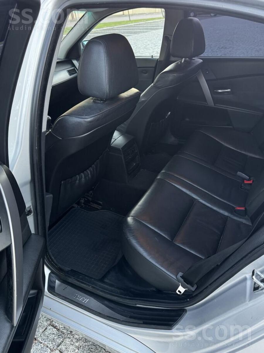 Pelēks BMW 525 2005 Ventspils, ar dzinēja tilpumu 2.50 L un nobraukumu 406 tūkst. km par 3000 €, foto 7 vietnē AUTOMOTO.COM.LV