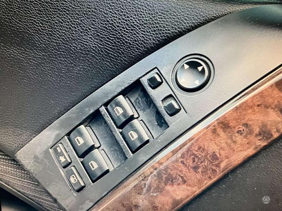 Pelēks BMW 525 2005 Prienai, ar dzinēja tilpumu 2.50 L un nobraukumu 225 tūkst. km par 3333 €, foto 13 vietnē AUTOMOTO.COM.LV