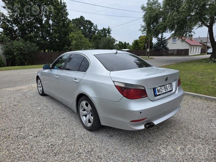 Pelēks BMW 525 2005 Ventspils, ar dzinēja tilpumu 2.50 L un nobraukumu 404 tūkst. km par 2990 €, foto 9 vietnē AUTOMOTO.COM.LV