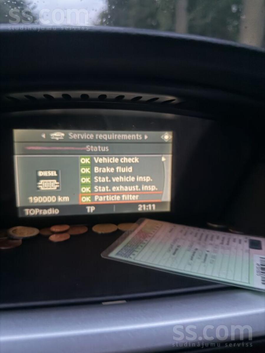 Pelēks BMW 525 2005 Dobele, ar dzinēja tilpumu 2.50 L un nobraukumu 0 tūkst. km par 2850 €, foto 12 vietnē AUTOMOTO.COM.LV