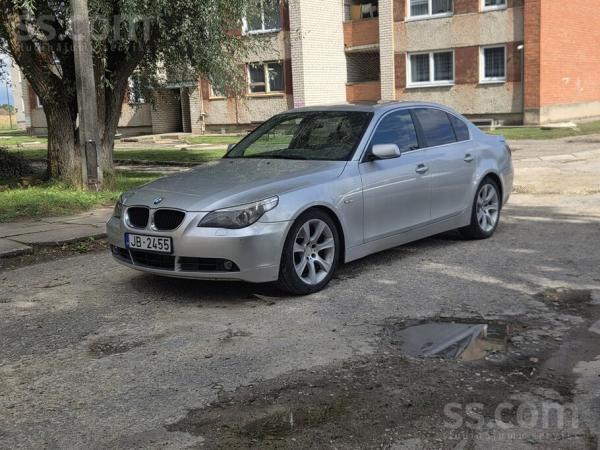 BMW 525 2005 in Rezekne on AUTOMOTO.COM.LV Grey BMW 525 2005 in Rezekne, with an engine capacity of 2.50 L and mileage of 355 thousand km for 2550 €, photo 1 on AUTOMOTO.COM.LV