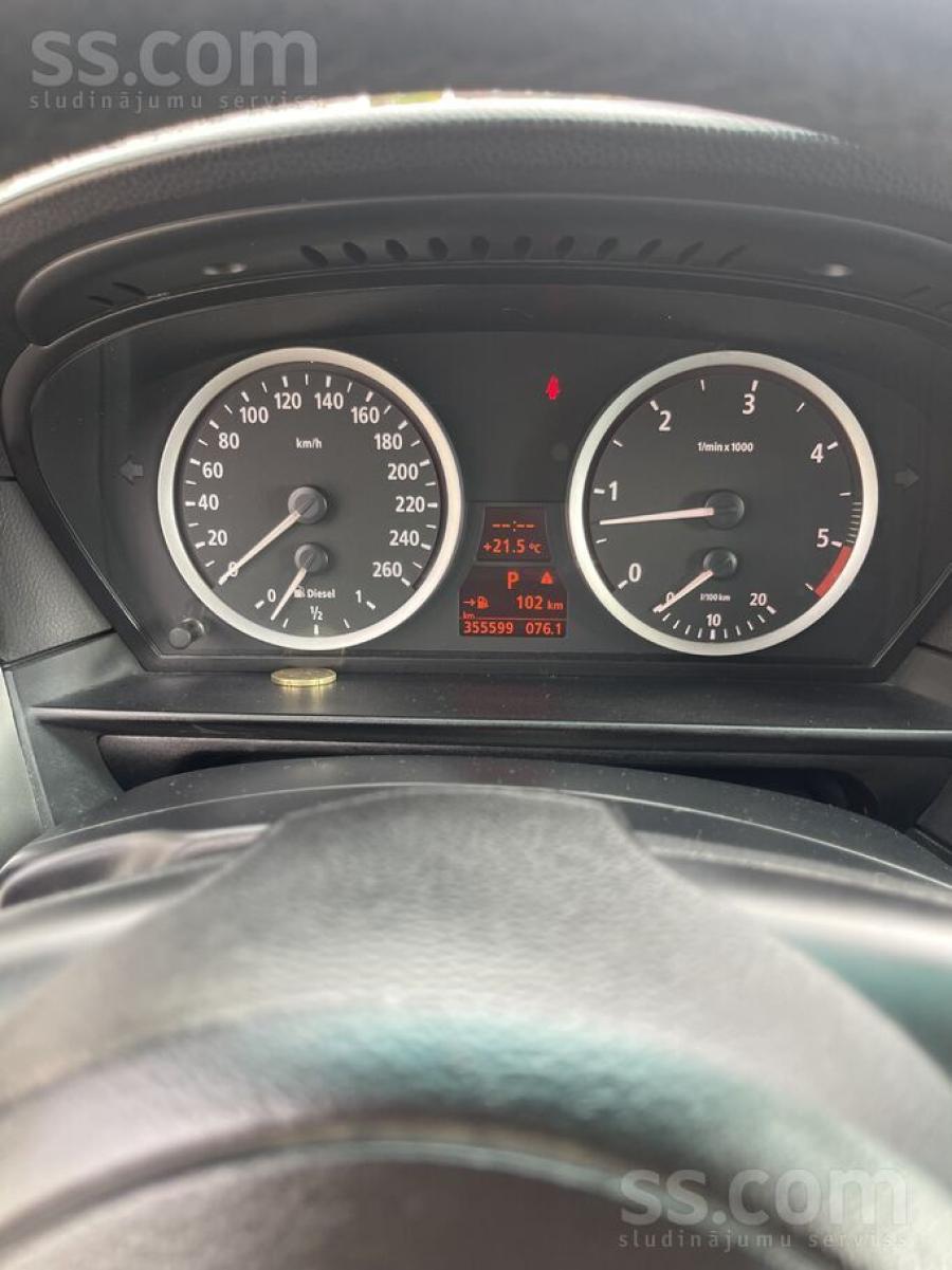 Pelēks BMW 525 2005 Rēzekne, ar dzinēja tilpumu 2.50 L un nobraukumu 356 tūkst. km par 3000 €, foto 12 vietnē AUTOMOTO.COM.LV