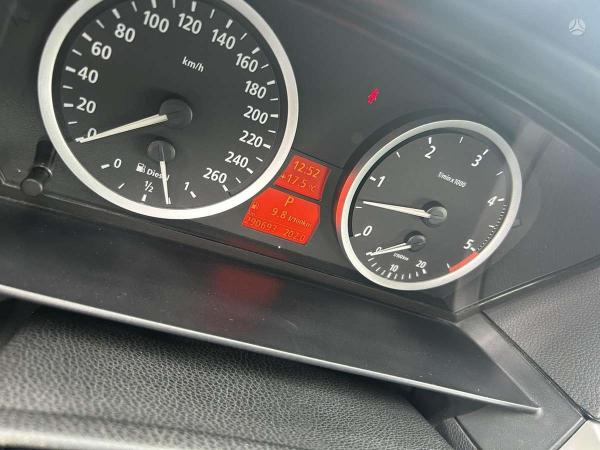 Серый БМВ 525 2005 в Паневежис, объемом двигателя 2.50 л и пробегом 290 тыс. км за 2400 €, фото 9 на AUTOMOTO.COM.LV