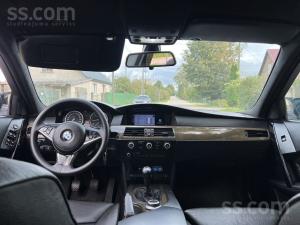 Grey BMW 525 2005 in Daugavpils, with an engine capacity of 2.50 L and mileage of 275 thousand km for 5750 €, photo 12 on AUTOMOTO.COM.LV