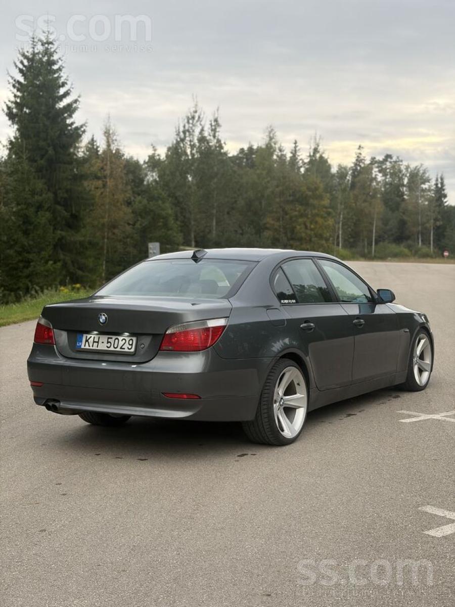 Grey BMW 525 2005 in Madona, with an engine capacity of 2.50 L and mileage of 457 thousand km for 3700 €, photo 5 on AUTOMOTO.COM.LV