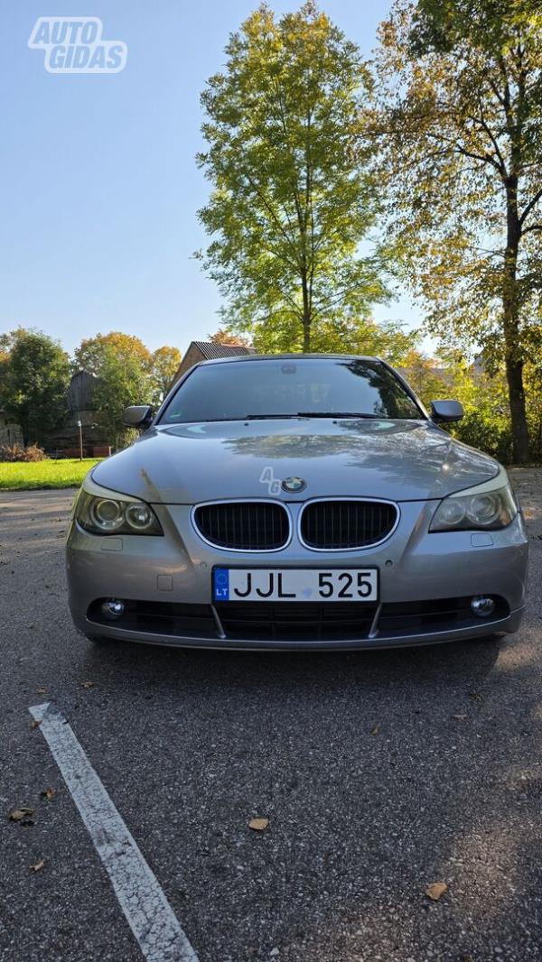 BMW 525 2005 Prienai vietnē Pelēks BMW 525 2005 Prienai, ar dzinēja tilpumu 2.50 L un nobraukumu 413 tūkst. km par 3200 €, foto 1 vietnē AUTOMOTO.COM.LV