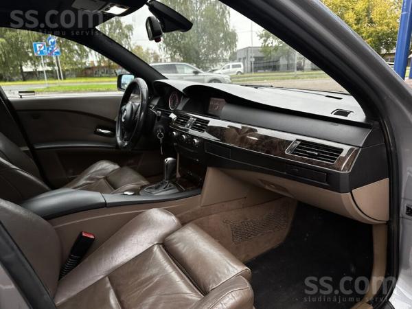 БМВ 525 2005 в Рига на AUTOMOTO.COM.LV Серый БМВ 525 2005 в Рига, объемом двигателя 2.50 л и пробегом 402 тыс. км за 3500 €, фото 7 на AUTOMOTO.COM.LV